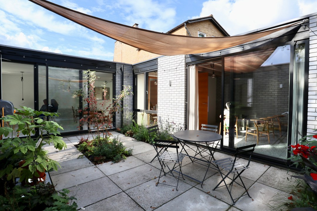 Modernist Pilgrimage | Page 2